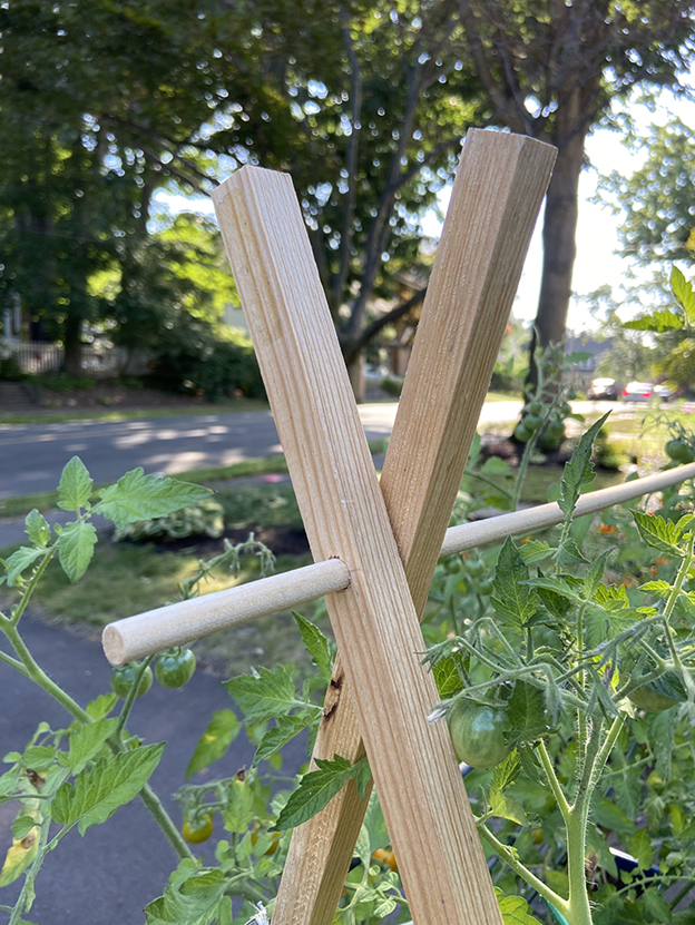 Incorporating Dowels into Garden and Landscape Design | Midwest Dowel